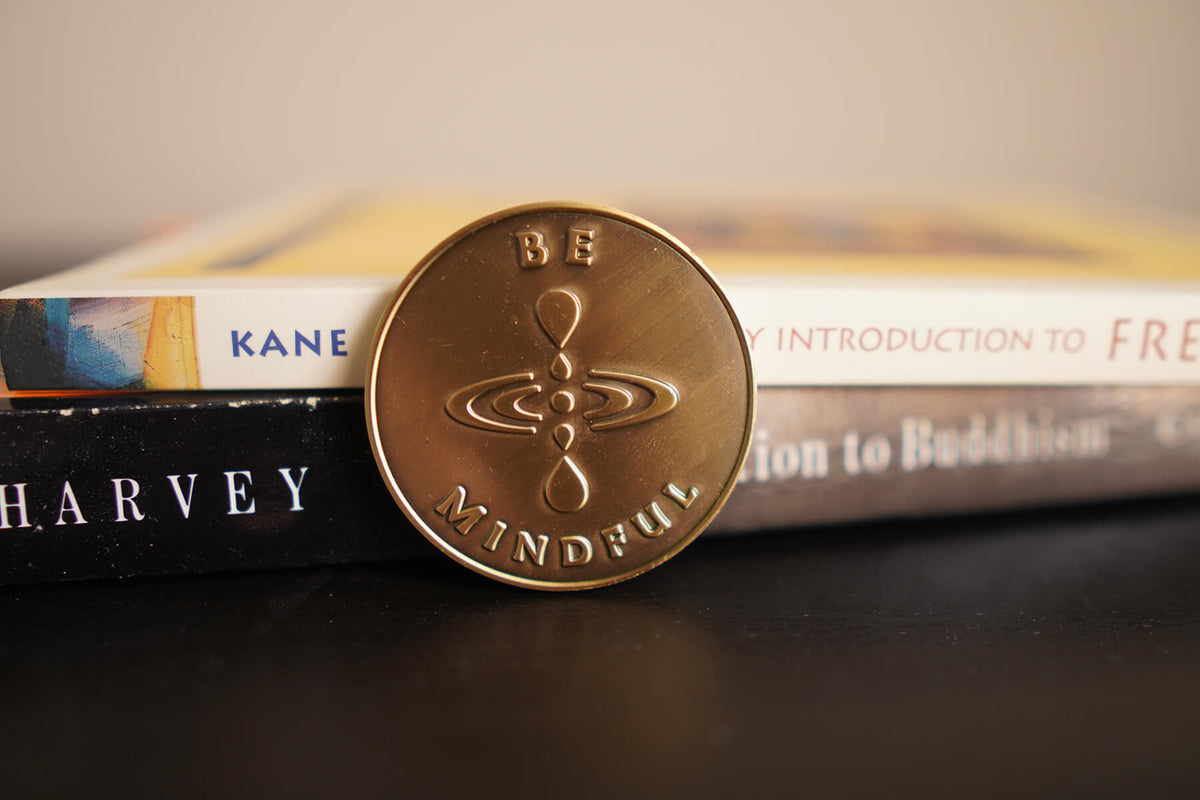 "Be Mindful" Mindfulness Reminder Coin – Declutter The Mind
